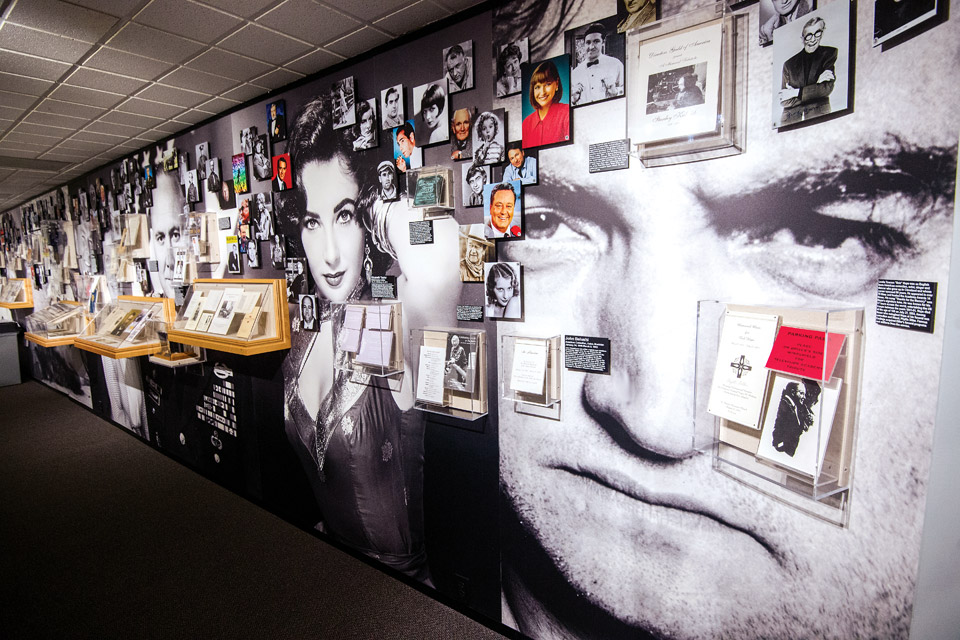 John Herzig’s Famous Endings Museum John Herzig’s Famous Endings Museum