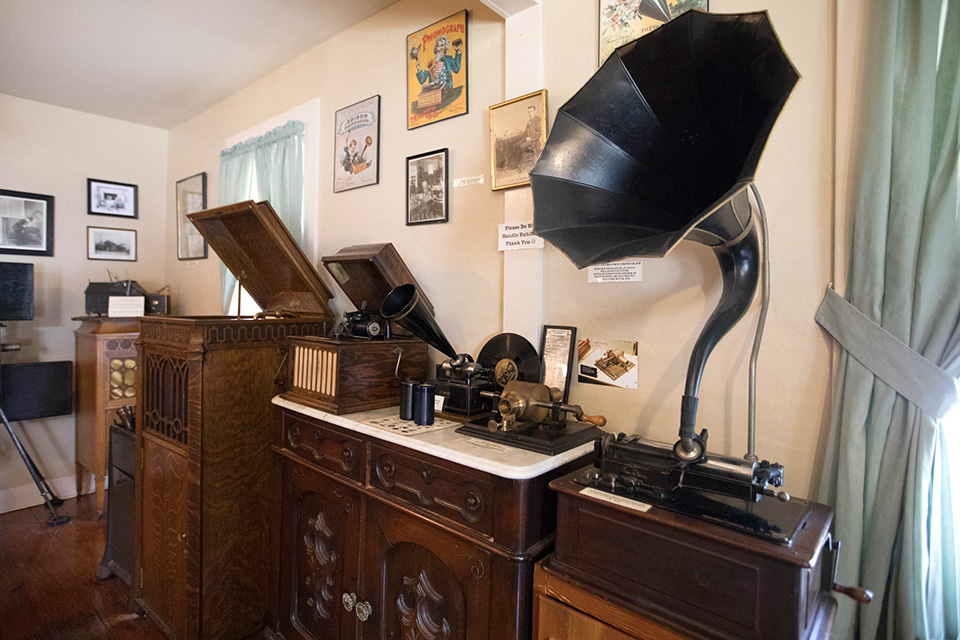 Visit the Thomas Edison Birthplace Museum