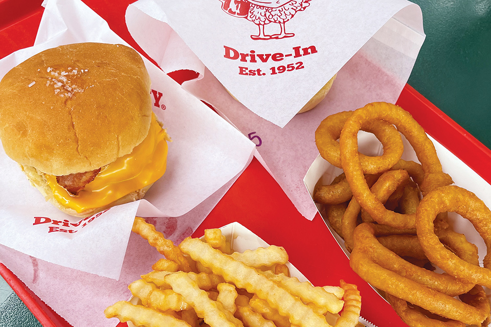 White Turkey Drive-In, Conneaut