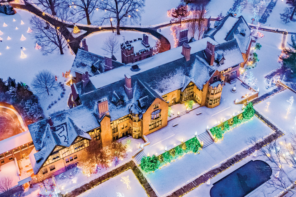 Experience 40+ Ohio Holiday Classics